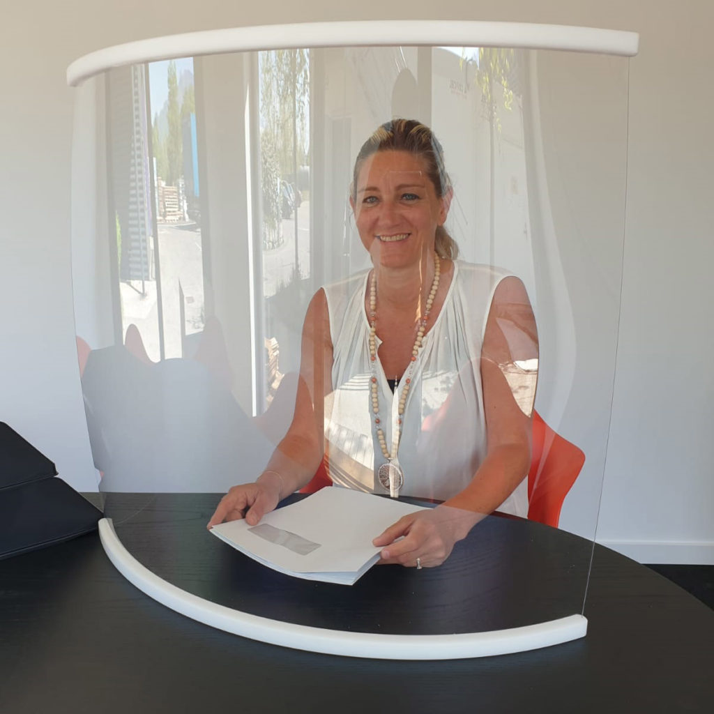 Paroi de protection bulle en Plexiglas - Légère et simple d'utilisation